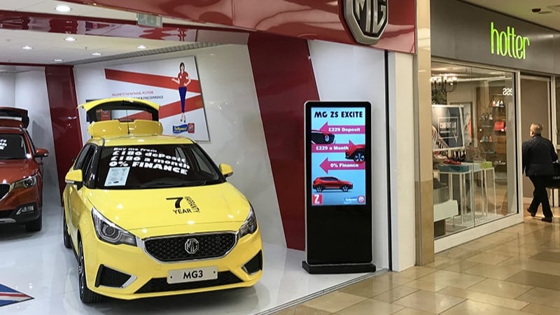 Freestanding Digital Screens | Portable Digital Signage Displays