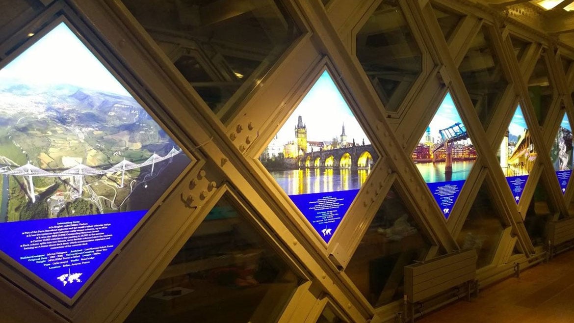 Snap Frame Lightbox | Apollo LED Light Box - W&Co