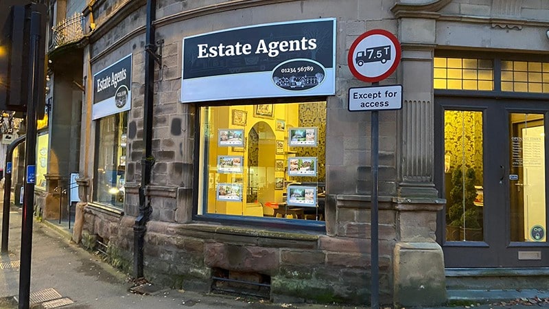 Estate Agent Digital Window Screens - W&Co