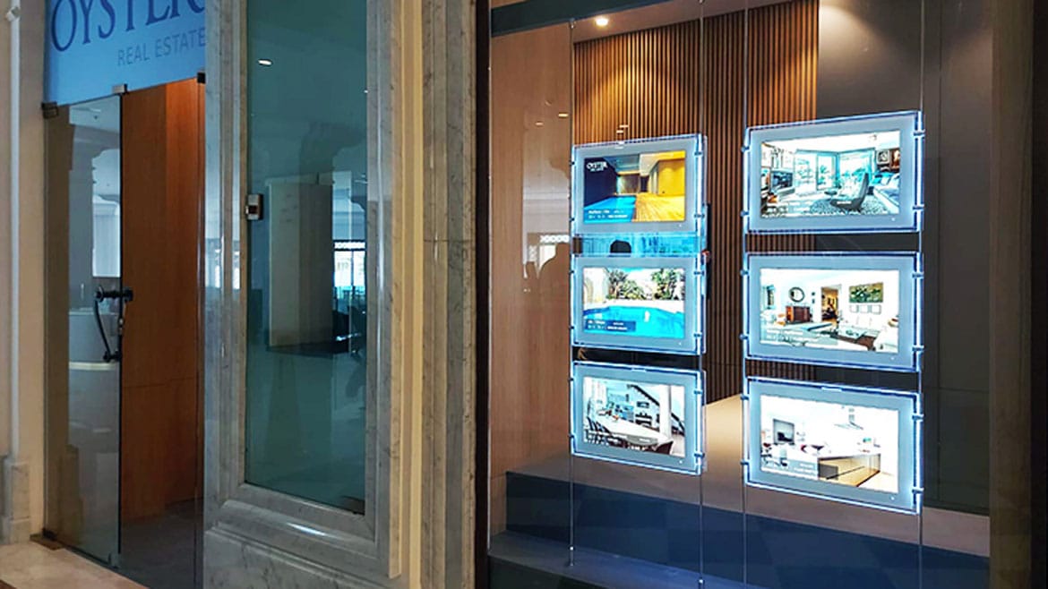 Estate Agent Window Digital Screens