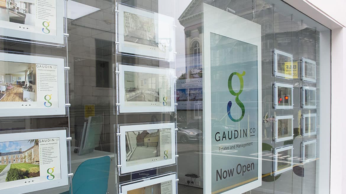 Estate Agent Digital Window Screens - W&Co