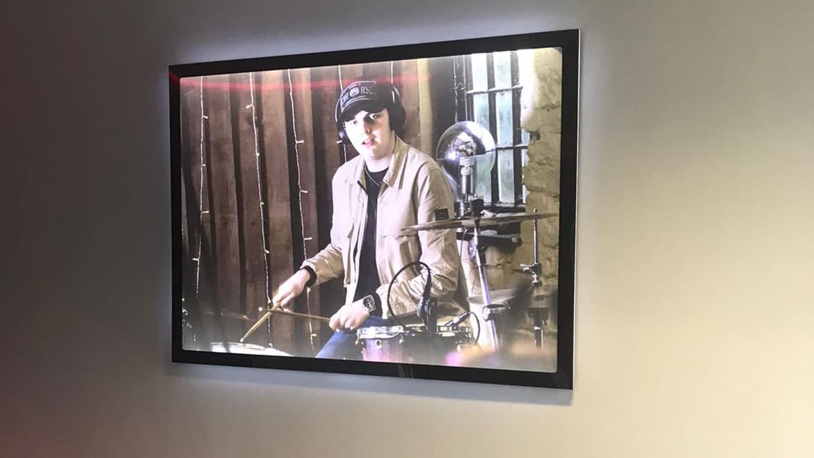 Slim Acrylic Lightbox | LumiFrame Slimline LED Light Box - W&Co