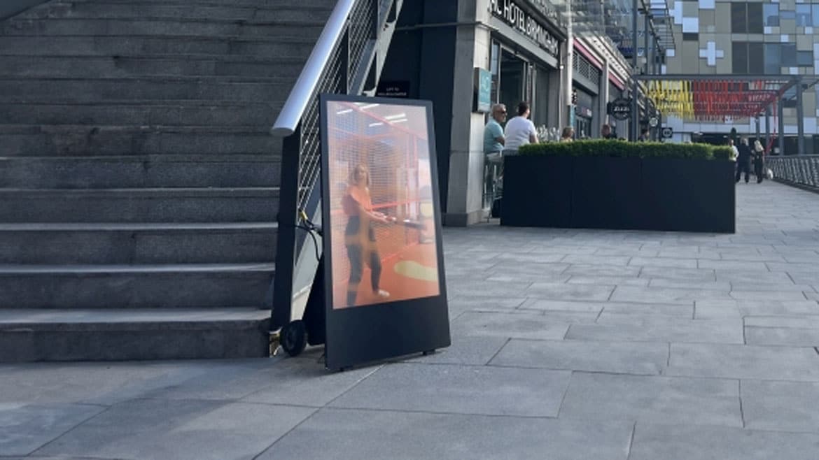 Outdoor Digital A-Board | External Digital Pavement Sign